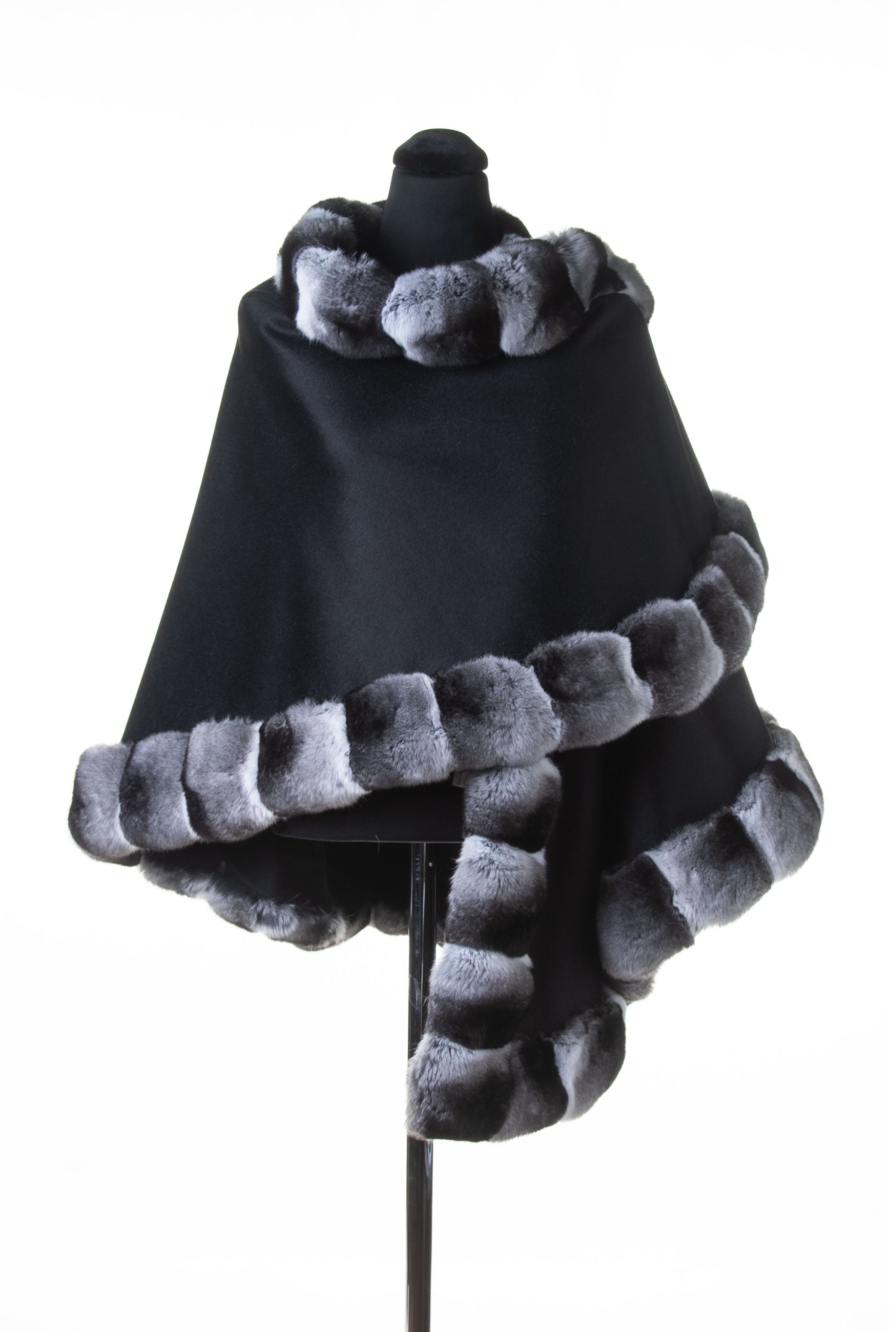 Chinchilla Trimmed Cashmere Medium Round Cape - Snowflake