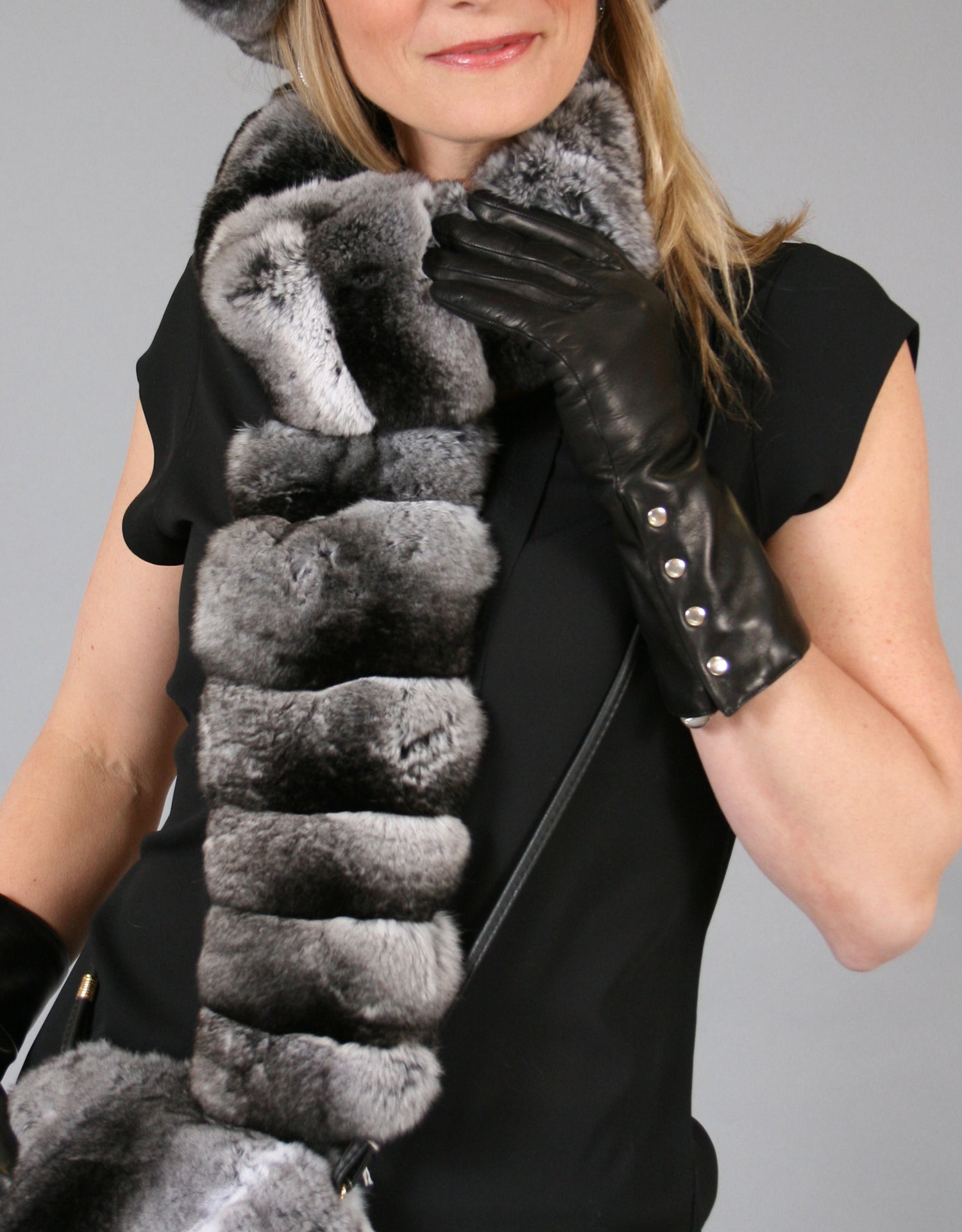 Chinchilla Scarf - Snowflake